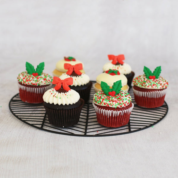Christmas Deluxe Regular Gift Box - The Cupcake Queens